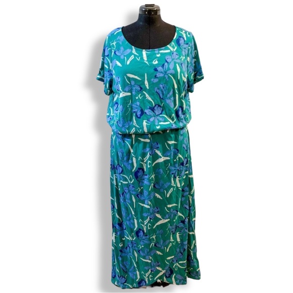 motto | Dresses | Vintage Motto Blue White Floral Plus Size Maxi Dress ...